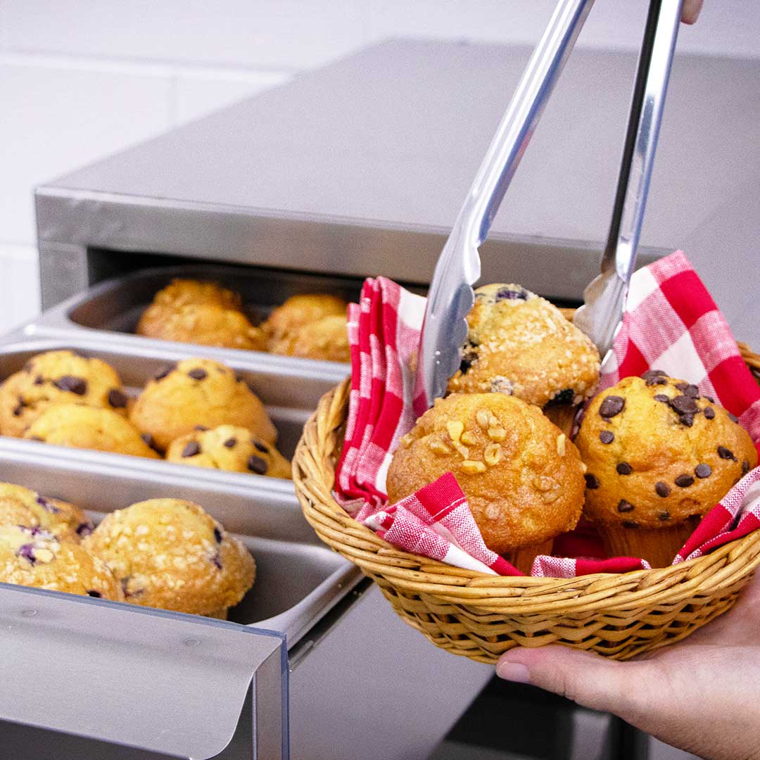 Choosing the Right Commercial Food Warmer for Your Needs